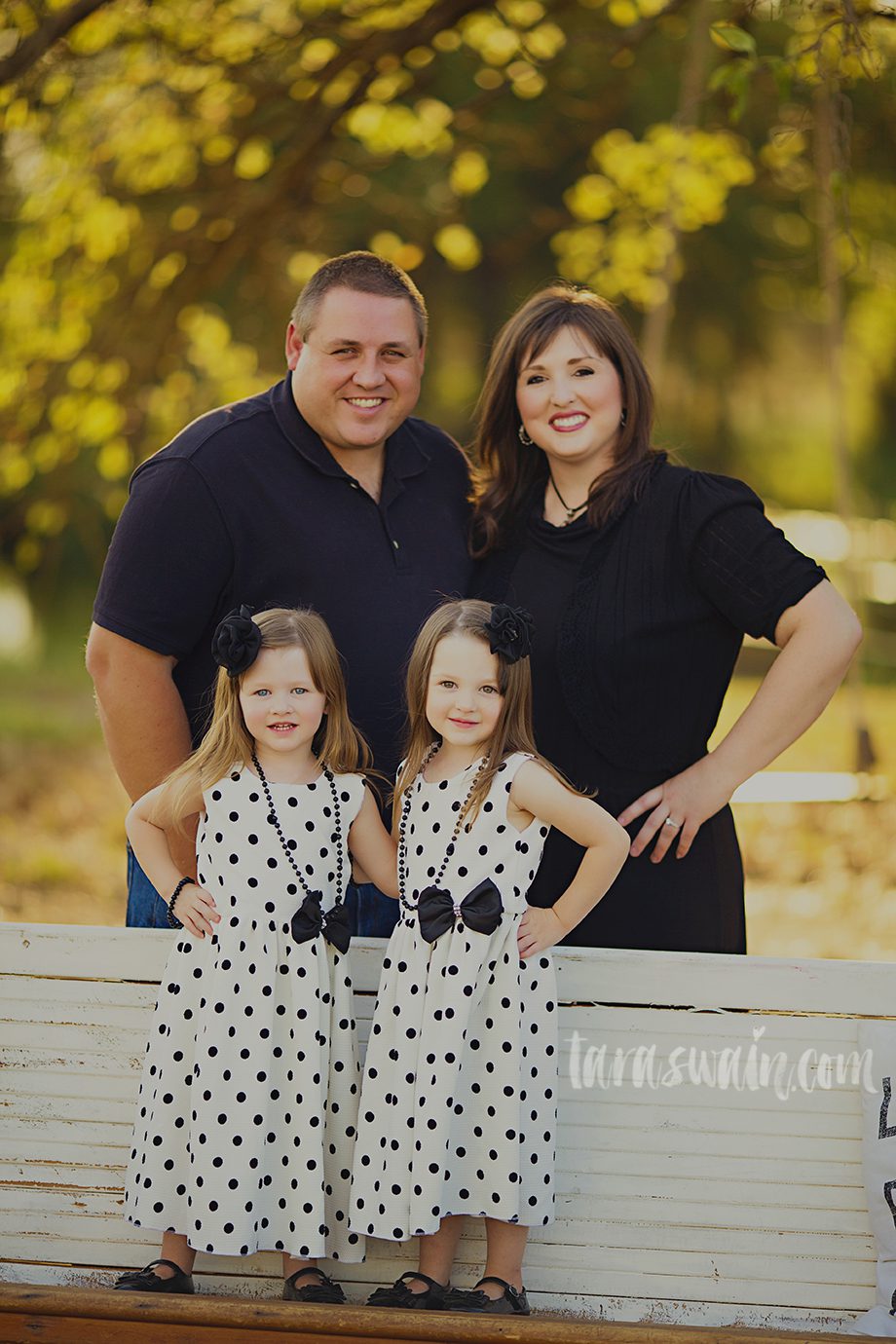 Tyler+Jennifer+Jordyn+Jillian - 2015 Fall Family Mini | Tara Swain ...